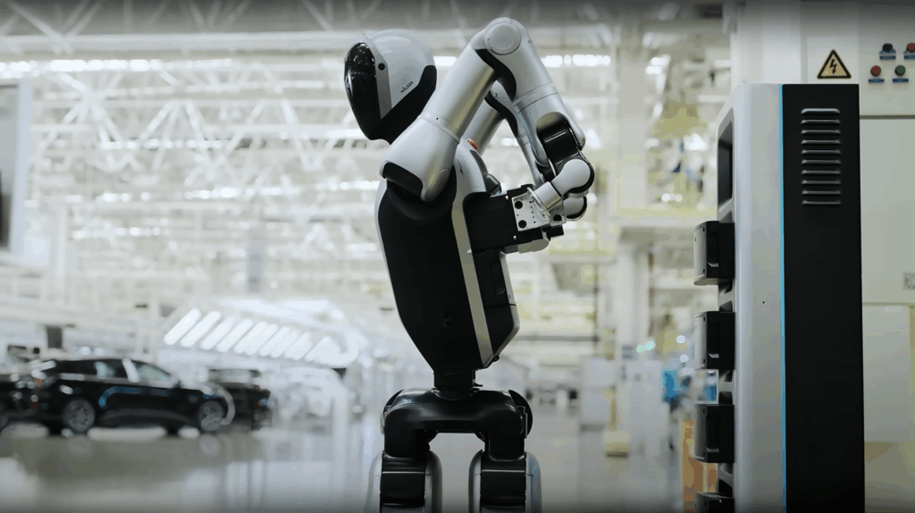 Walker S2 von UBTECH: Dieser Roboter 🤖 wechselt seinen Akku 🔋 in 3 Minuten selbst und arbeitet ...